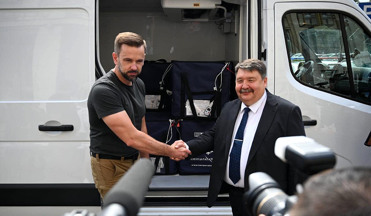 Megérkezett a 41 ezer adag Pfizer vakcina Kárpátaljára