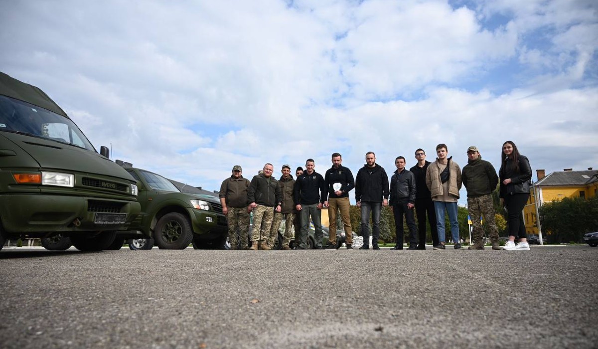 Kárpátalja nyolc speciális járművet adott át a katonaságnak